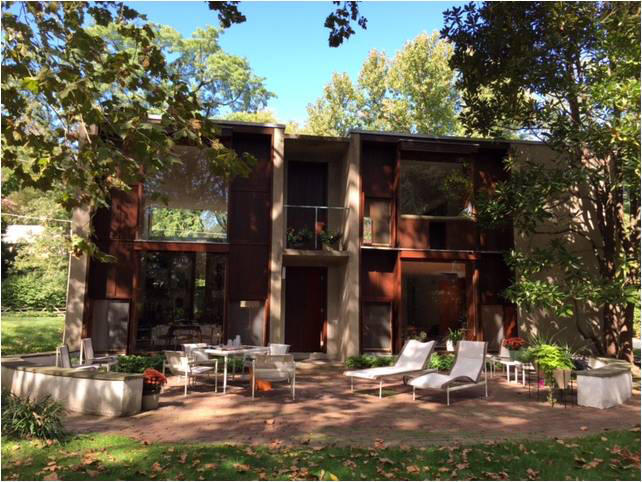 esherick house analysis