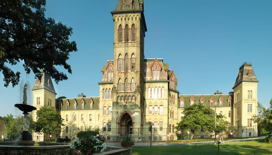 [Video] Veterans Share Their Stories at the Milwaukee VA Soldiers Home ...