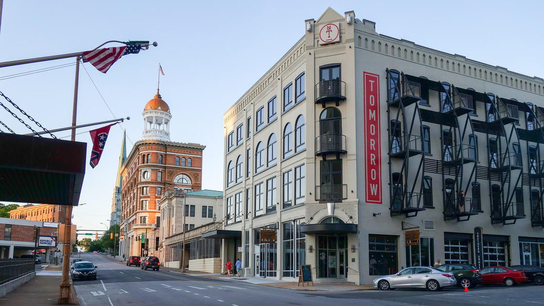 With Nod to Past, Tomorrow Building Charts Chattanooga's Future ...