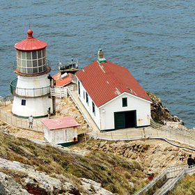 14 Must-See Lighthouses Around the U.S. | National Trust for Historic ...