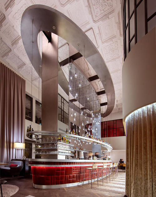 Dearborn, Reborn: A Chicago Bank Building Is Revived as a Stylish Hotel ...