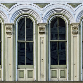 How This Business Helps Make Saving Historic Windows "Paneless" for ...