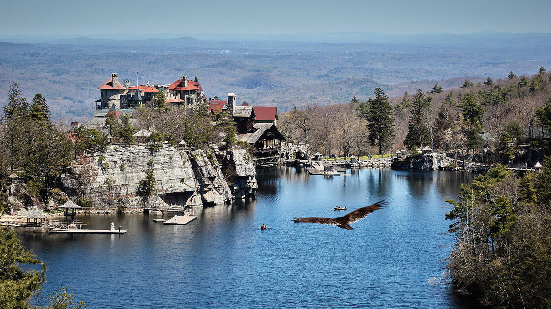 An Upstate New York Resort Provides an Idyllic Gateway to the ...